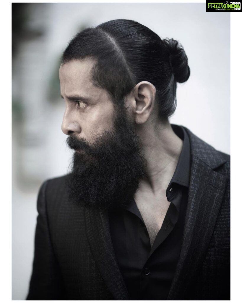 Actor Vikram HD Instagram Photos and Wallpapers November 2022 | Gethu ...