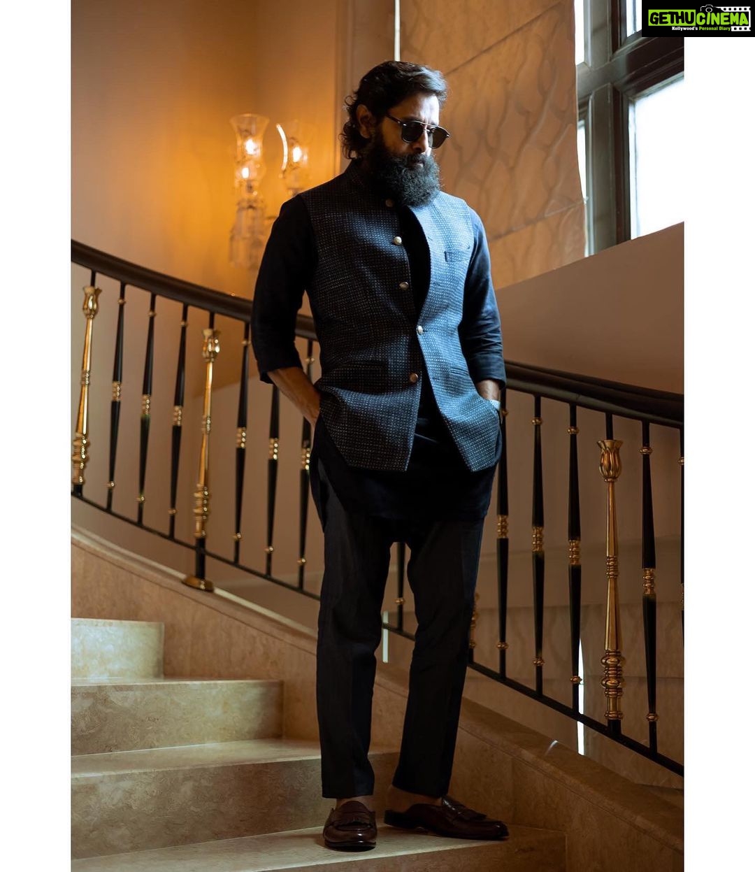 Actor Vikram HD Instagram Photos and Wallpapers November 2022 | Gethu ...