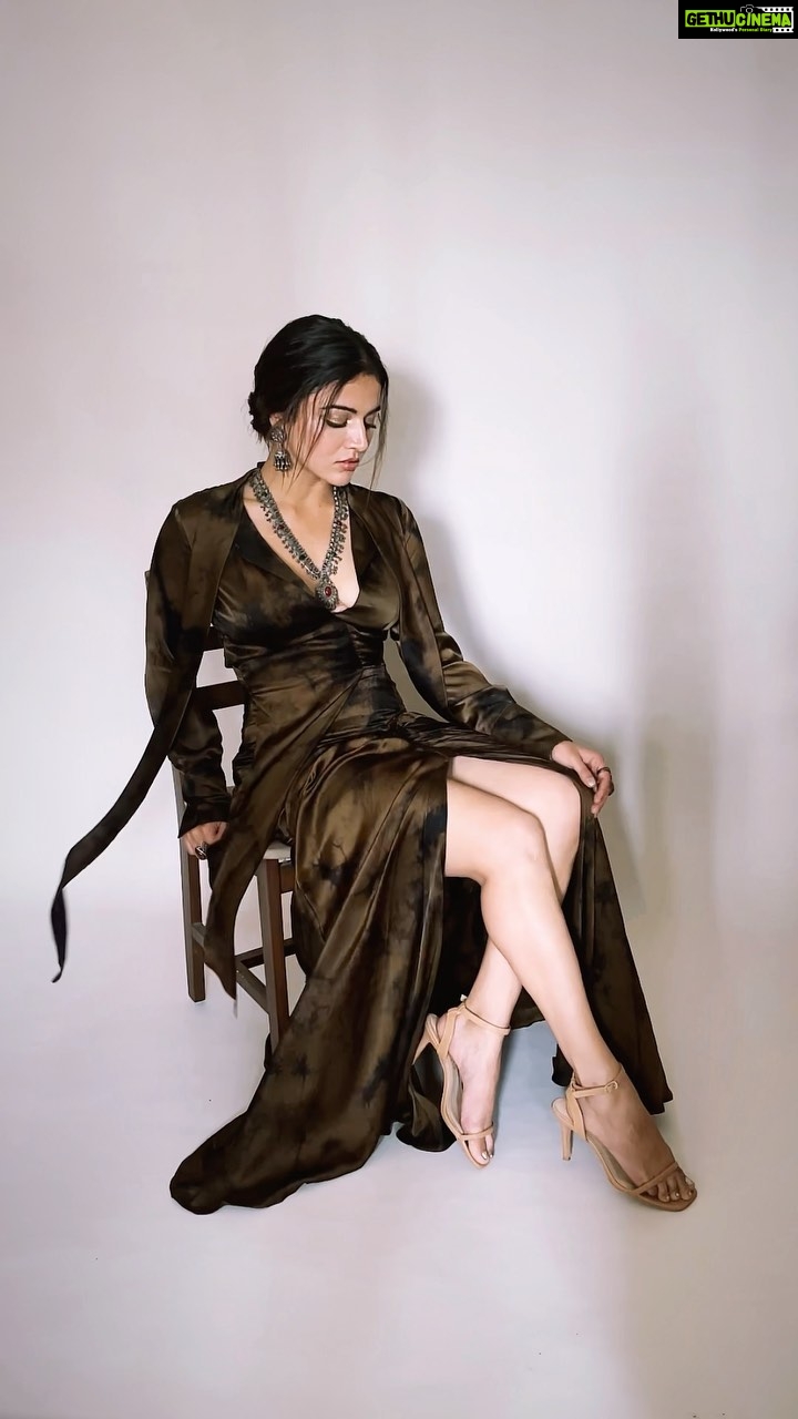 Actress Wamiqa Gabbi HD Instagram Photos and Wallpapers March 2023 ...