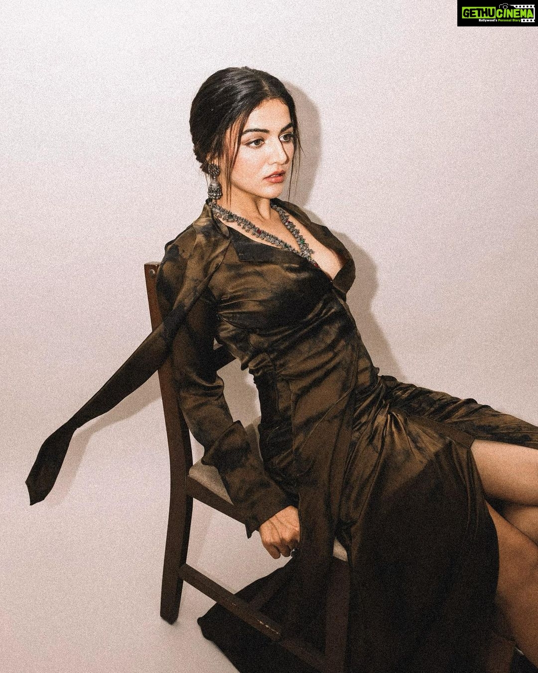 Actress Wamiqa Gabbi HD Instagram Photos and Wallpapers March 2023 ...