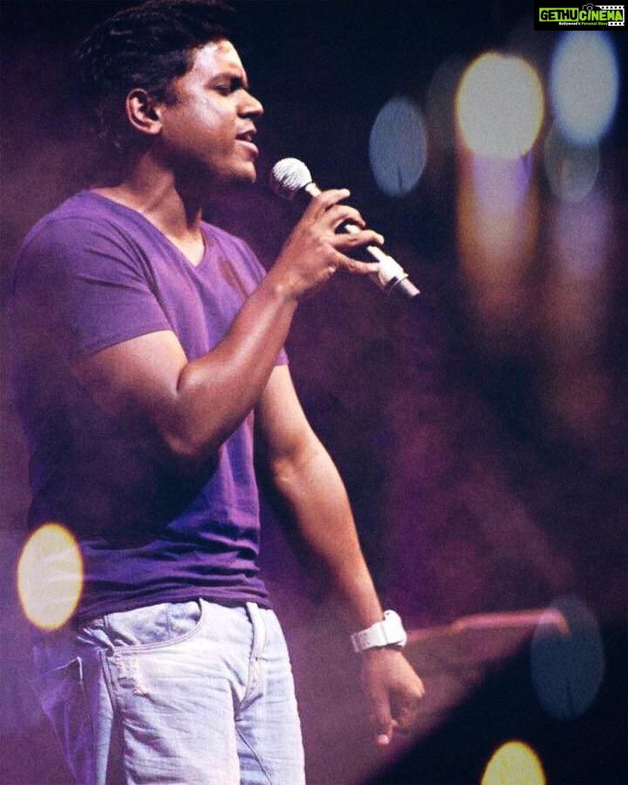 Yuvan Shankar Raja Singing