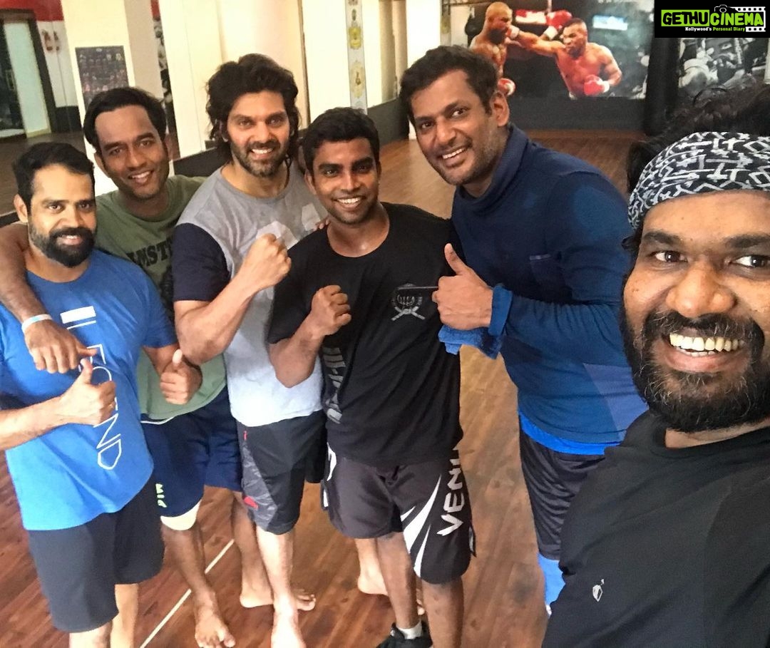 Arya Instagram – #boxing @chennaimmatrainingacademy #fitness @ironman ...