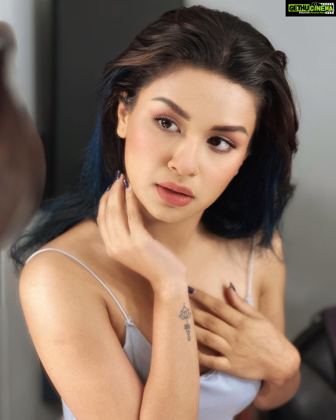 Actress Avneet Kaur HD Instagram Photos and Wallpapers June 2023 | Gethu Cinema