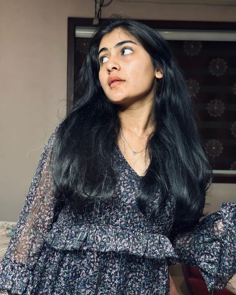 Actress Hasini Anvi HD Photos and Wallpapers June 2023 - Gethu Cinema