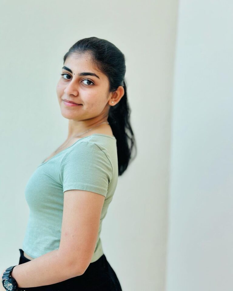 Actress Hasini Anvi HD Photos and Wallpapers May 2023 - Gethu Cinema
