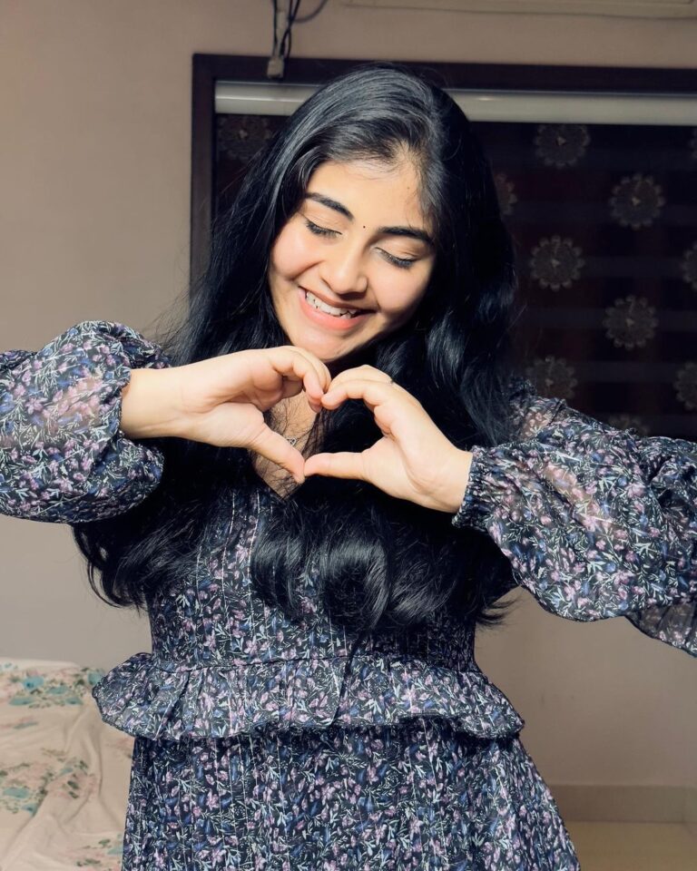 Actress Hasini Anvi HD Photos and Wallpapers June 2023 - Gethu Cinema