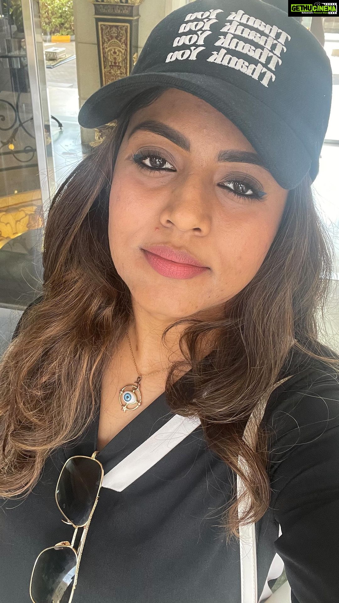 Iniya Instagram – Black or Blackened 🖤 | Gethu Cinema