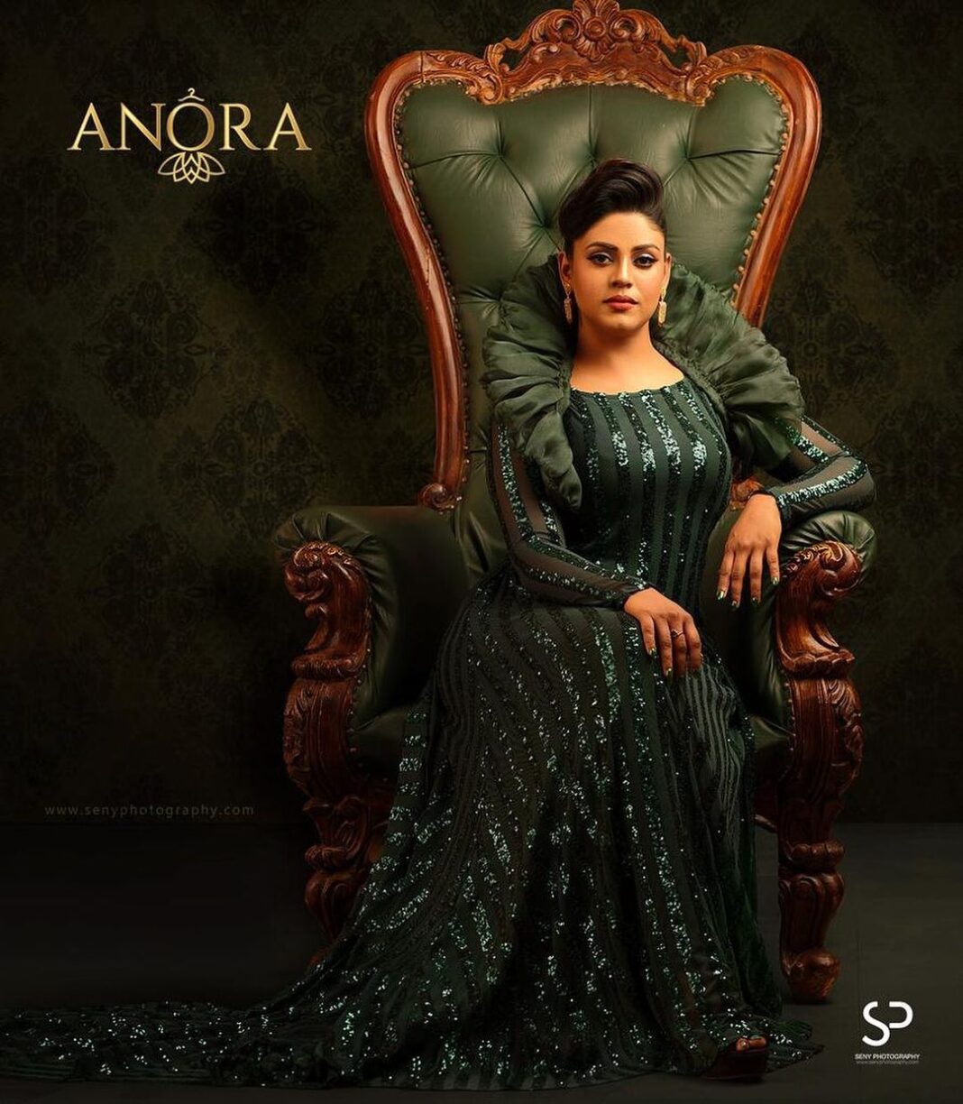 Actress Iniya HD Photos and Wallpapers February 2023 - Gethu Cinema