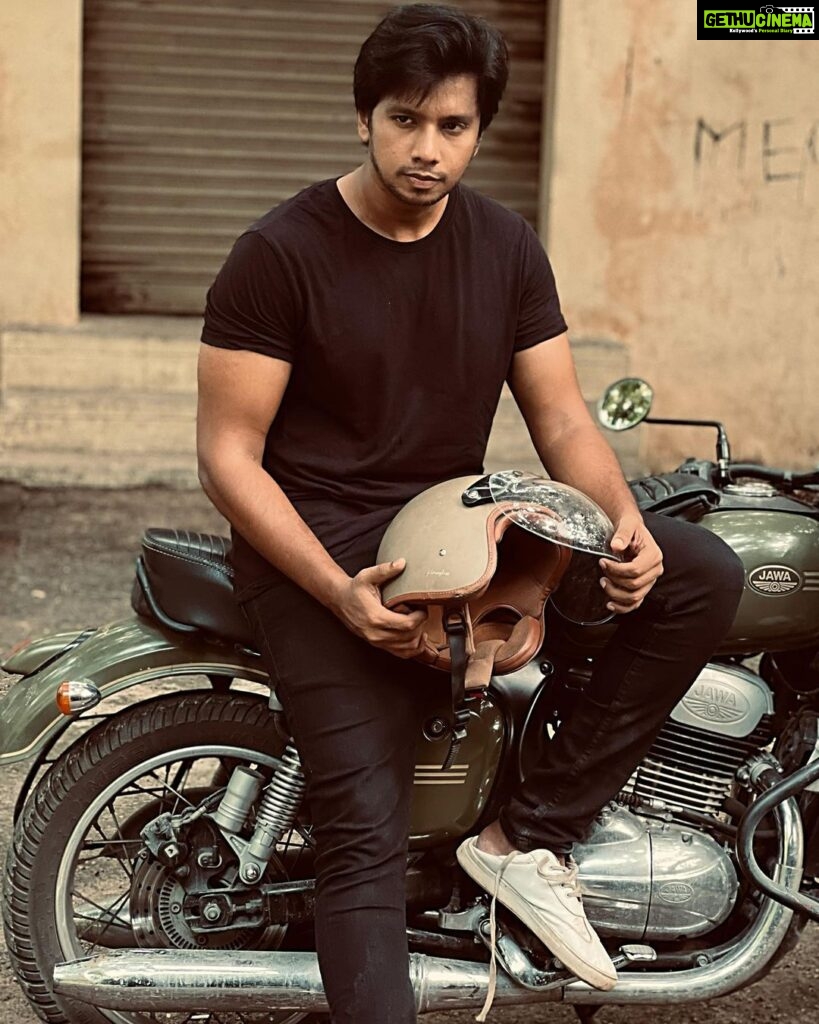 Actor Irfan HD Instagram Photos and Wallpapers October 2022 | Gethu Cinema