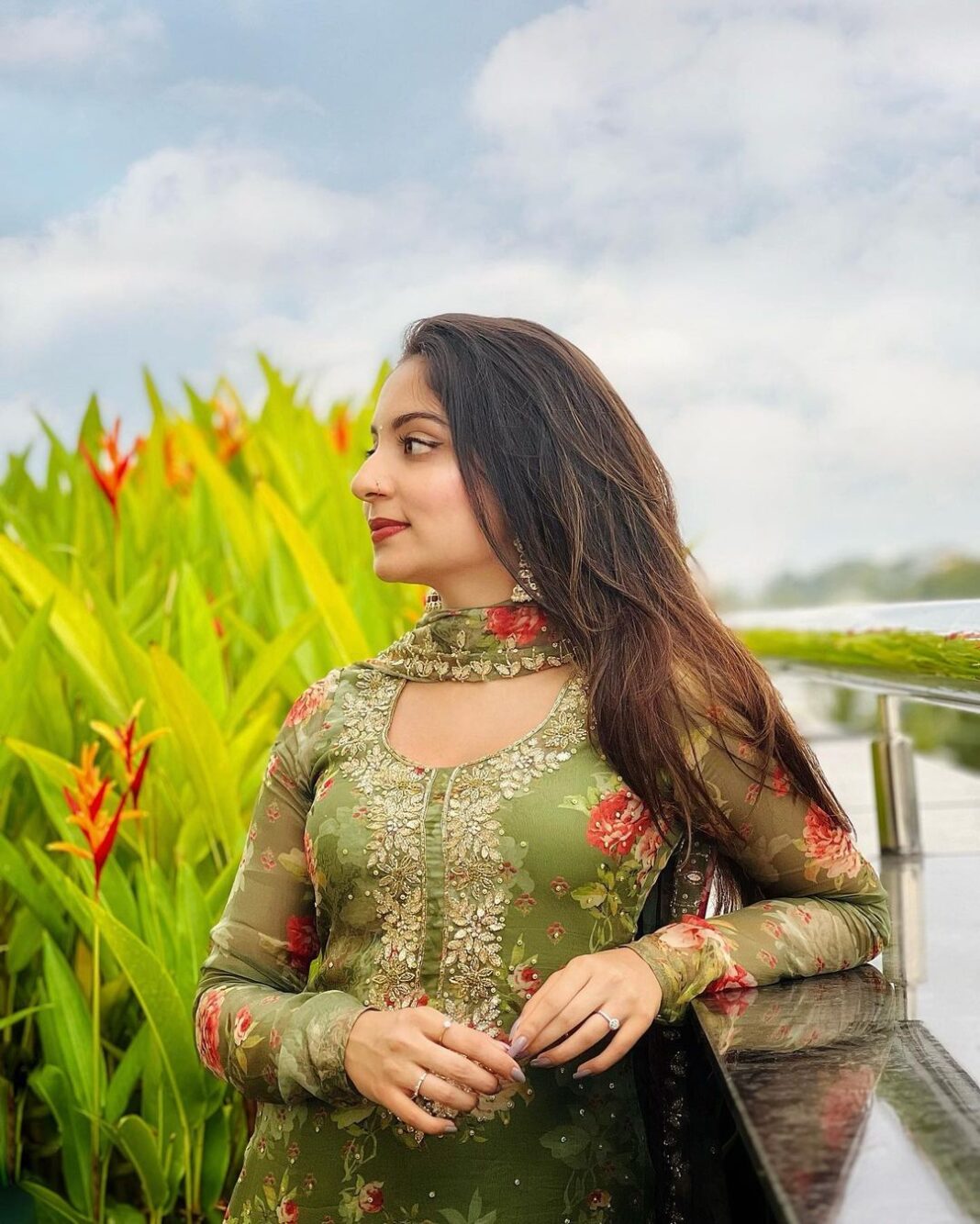 Actress Ishaani Krishna HD Photos and Wallpapers July 2023 | Gethu Cinema