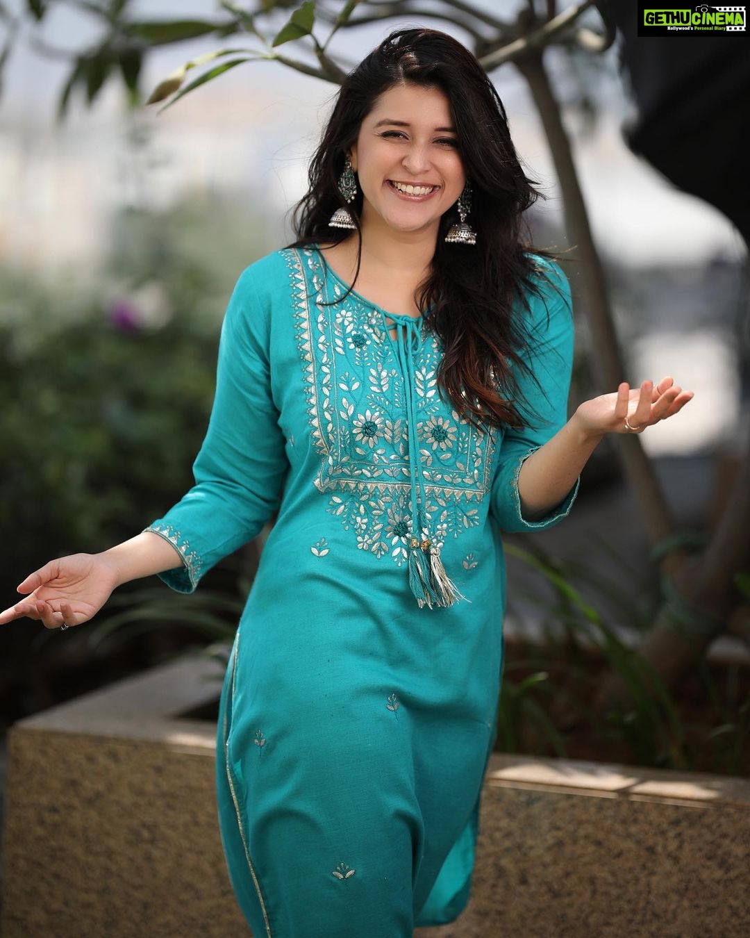 Mannara Instagram Choose Joy Gethu Cinema Mannara Instagram Choose Joy Gethu Cinema