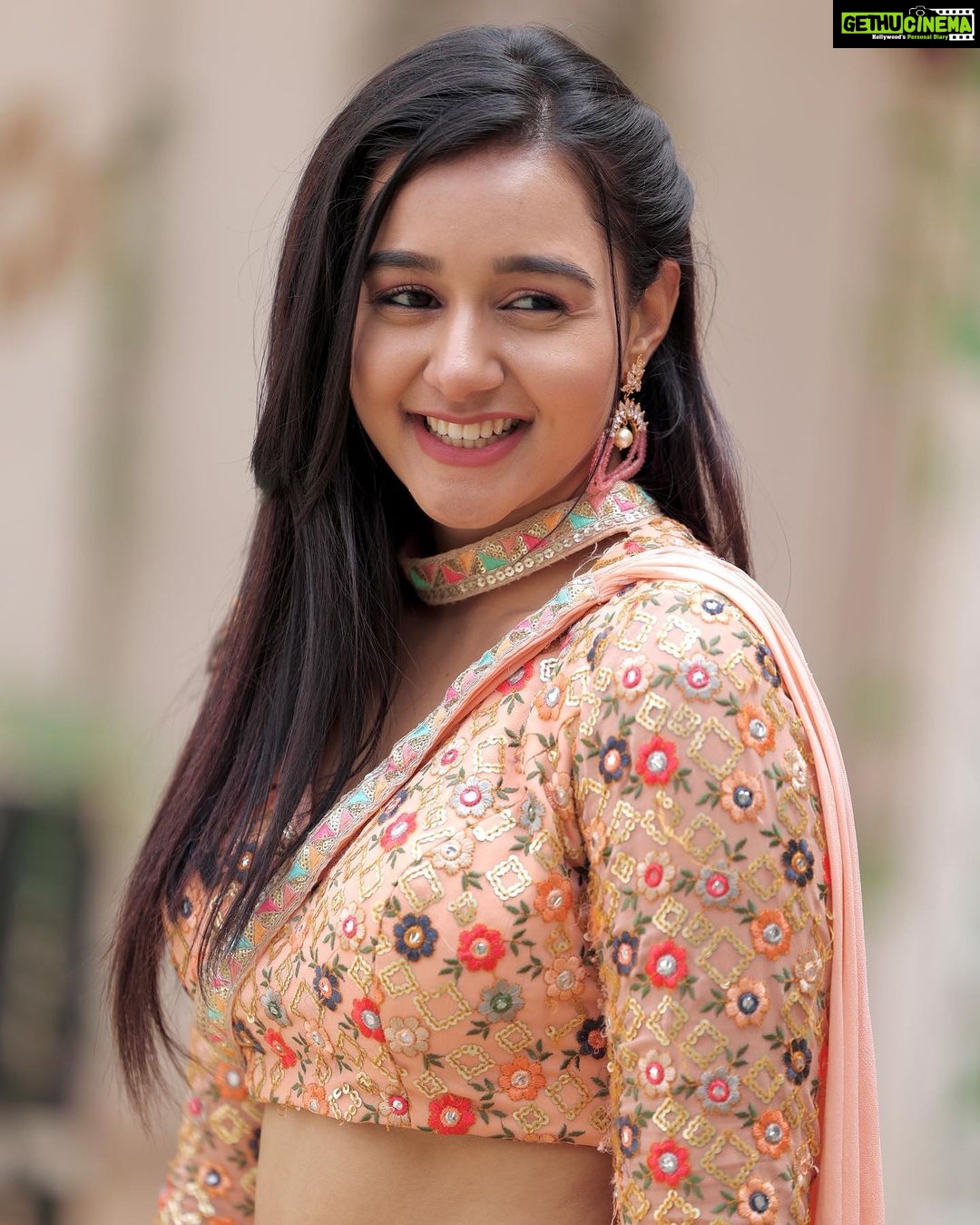 Munira Kudrati Wiki, Biography, Age, Gallery, Spouse and more