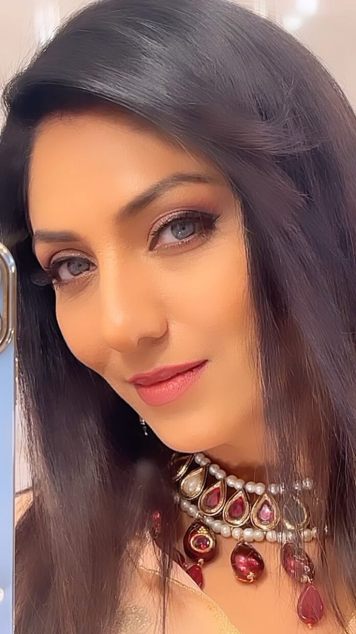 Actress Neha Prajapati HD Photos and Wallpapers June 2023 | Gethu Cinema