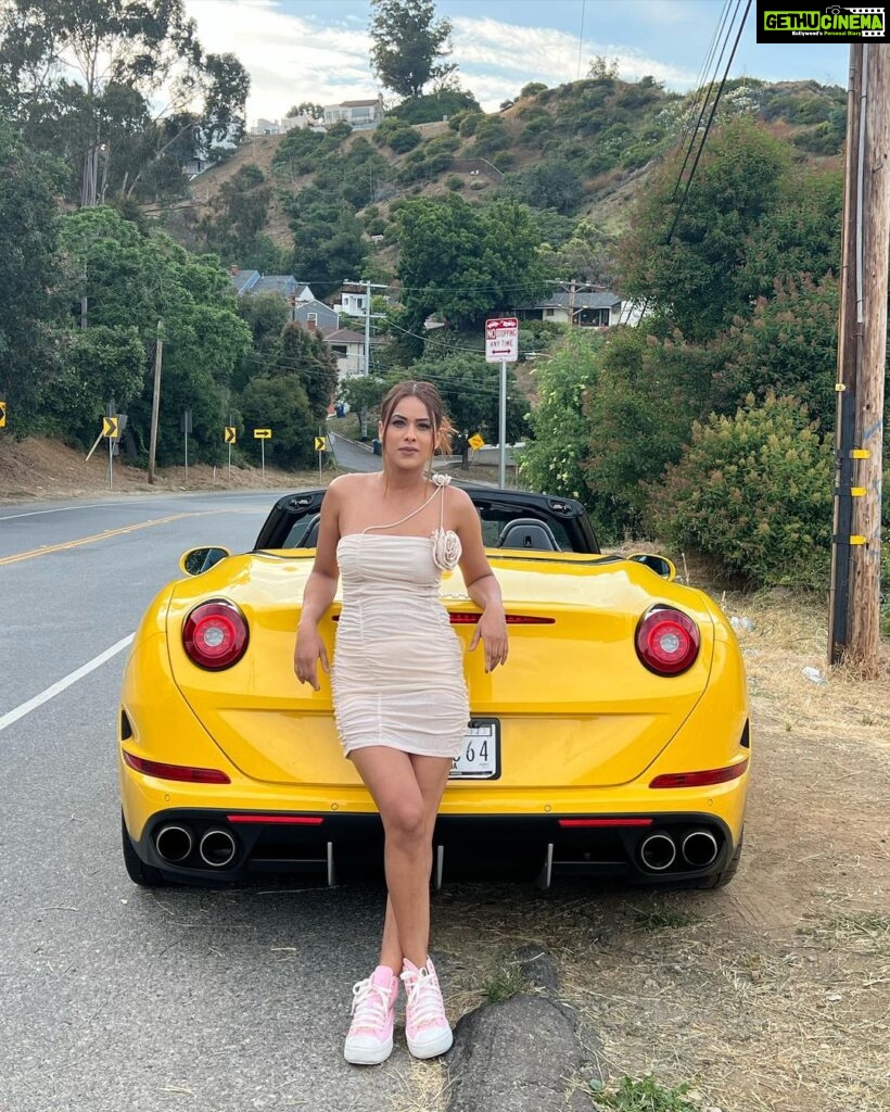 Actress Nia Sharma HD Instagram Photos and Wallpapers June 2023 | Gethu ...