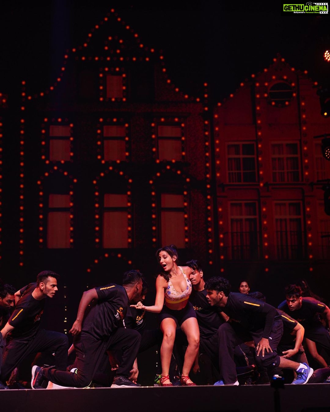 Nora Fatehi Instagram – Its always a vibe at work 😍🤩 #rehearsal # ...