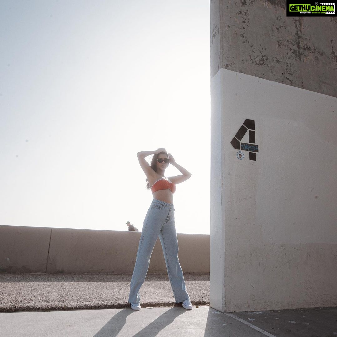 Ruhi Singh Instagram – 🥵 Los Angeles, California | Gethu Cinema