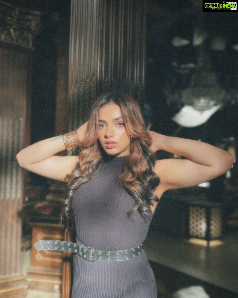 Actress Shivani Jha HD Instagram Photos and Wallpapers June 2023 | Gethu Cinema