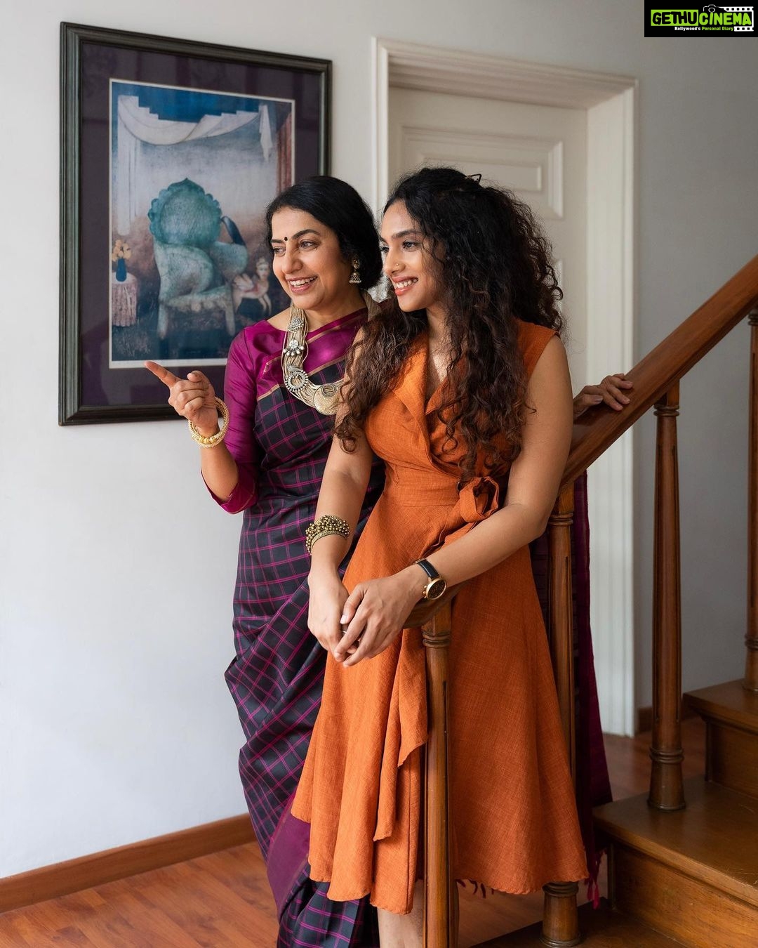 Suhasini Maniratnam Instagram – Thank you @suhasinihasan aunty for the ...