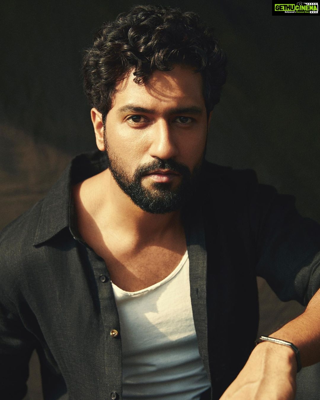 Vicky Kaushal Instagram – 🥷🏽* | Gethu Cinema