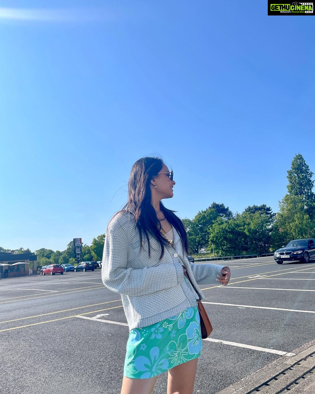 Actress Virti Vaghani HD Instagram Photos and Wallpapers June 2023 ...