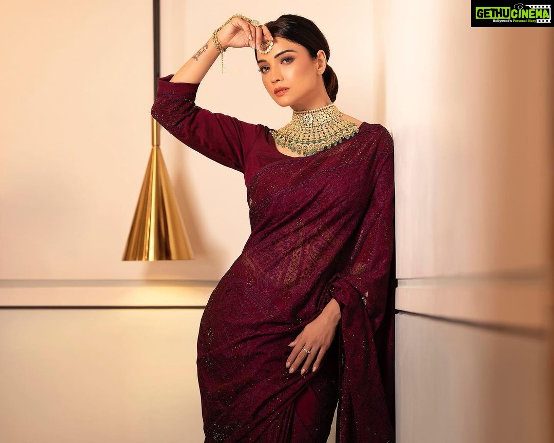 Adaa Khan Instagram – गुलबहार 🌹🌹 | Gethu Cinema