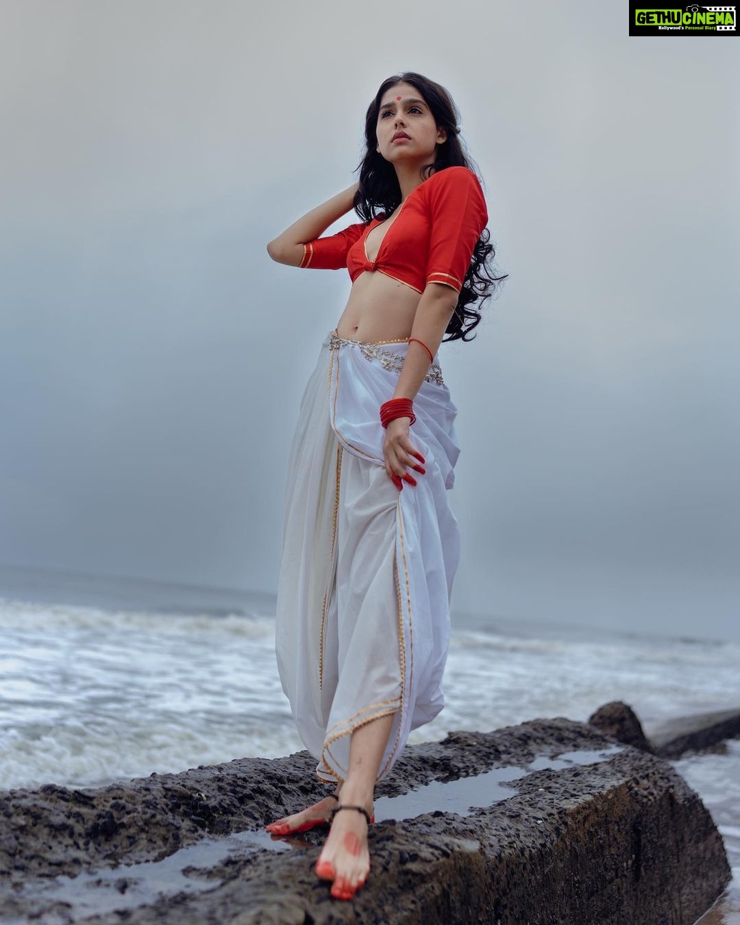 Anaswara Rajan Instagram – औरत Concept & DOP : @a_isography MUA: @ashif ...