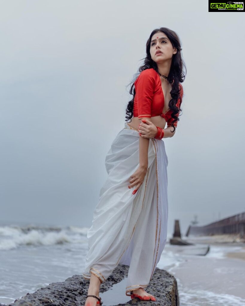 Anaswara Rajan Instagram - औरत Concept & DOP : @a_isography MUA: @ashif ...