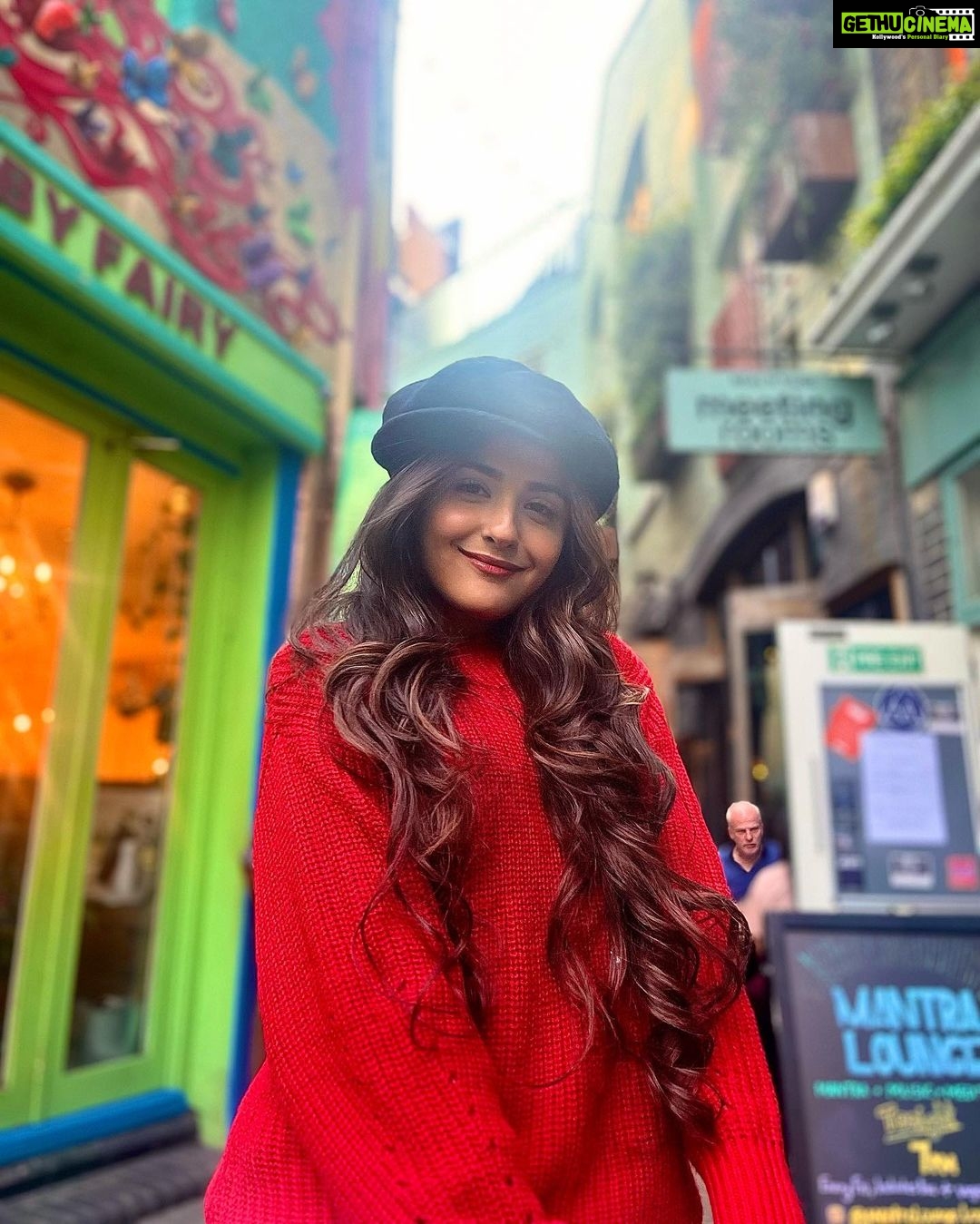 Debattama Saha Instagram – Paint me red ️‍🔥 I wish to be there once ...