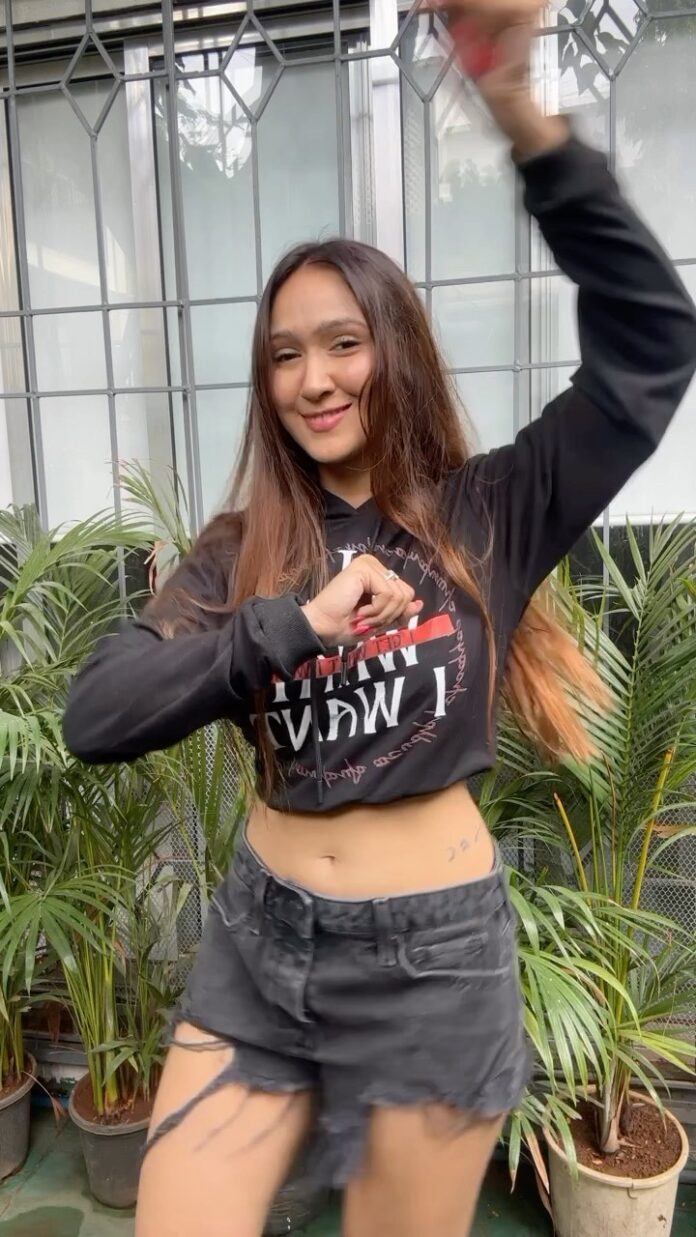 Actress Krissann Barretto HD Photos and Wallpapers July 2023 | Gethu Cinema