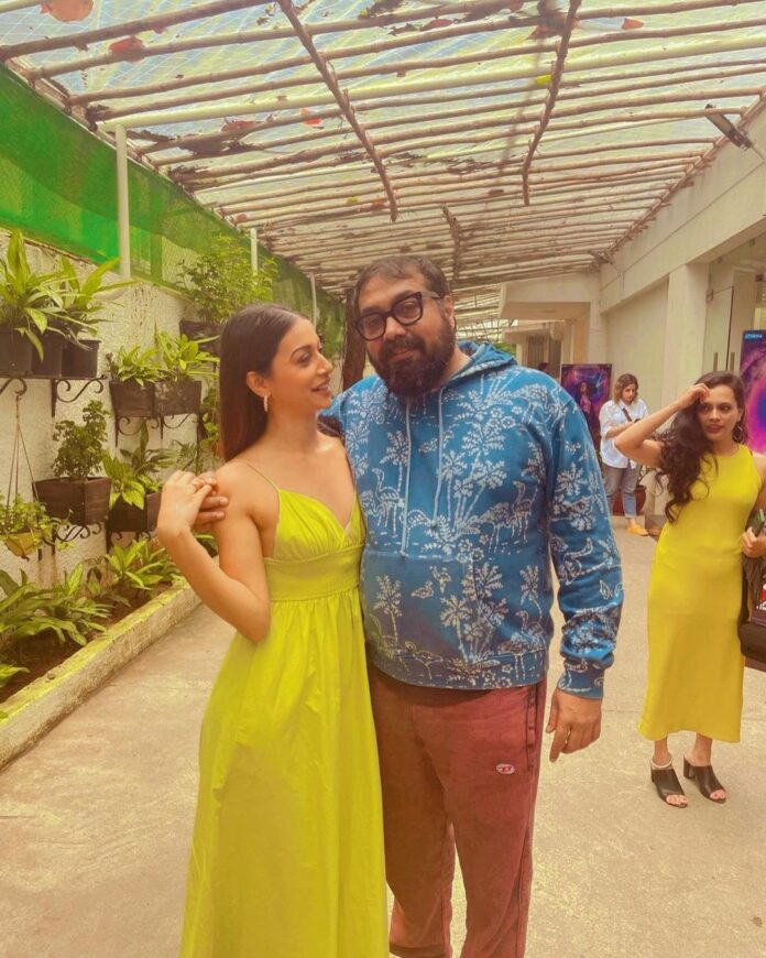 Actress Madhurima Roy HD Photos and Wallpapers May 2023 - Gethu Cinema