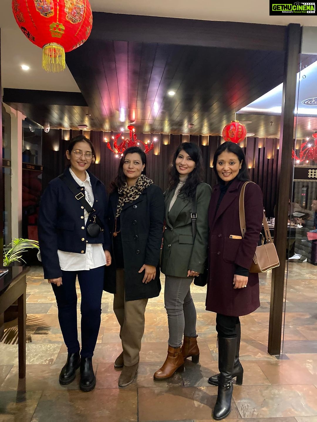 Manisha Koirala Instagram – My super women friends!! Congratulations ...