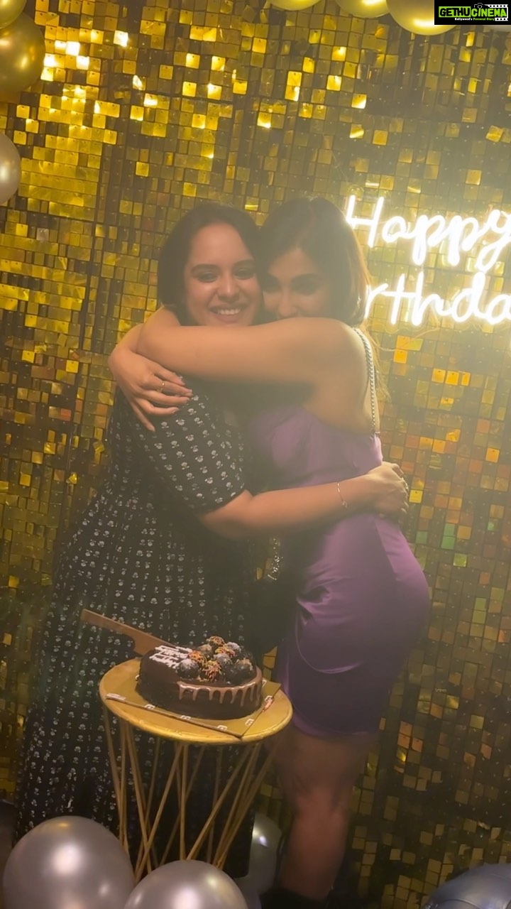 Actress Parvatii Nair HD Instagram Photos and Wallpapers January 2023 ...