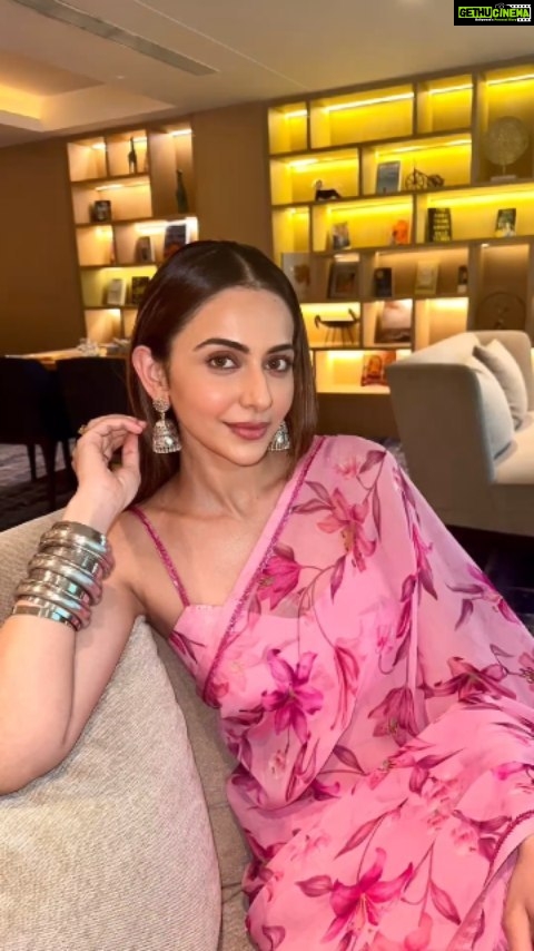 Rakul Preet Singh Instagram – Think pink 💕 | Gethu Cinema