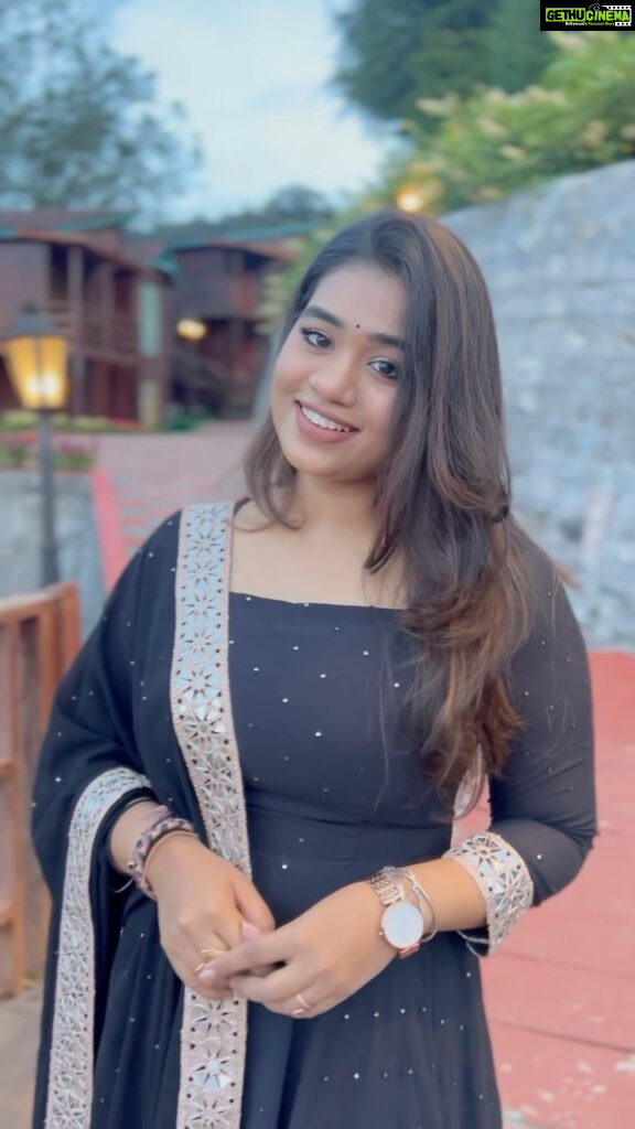 Singer Srinisha Jayaseelan HD Instagram Photos and Wallpapers July 2023 ...