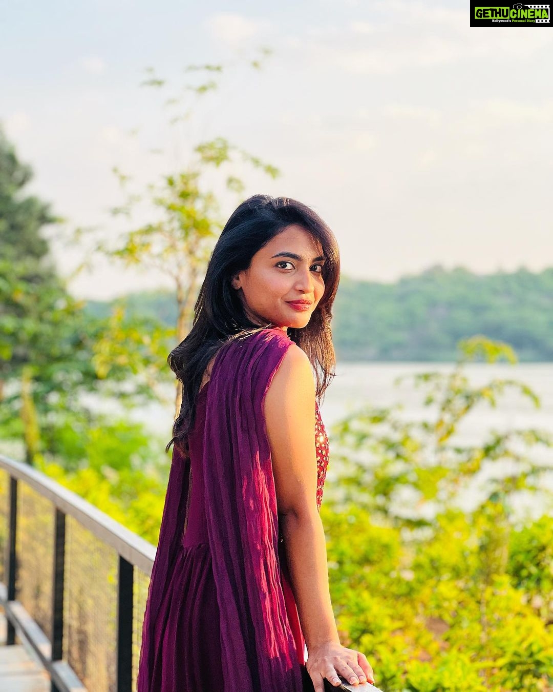 Alekhya Harika Instagram – Andhamaina Prema Lekha Nuvvule 🥰🥰 #vellake ...