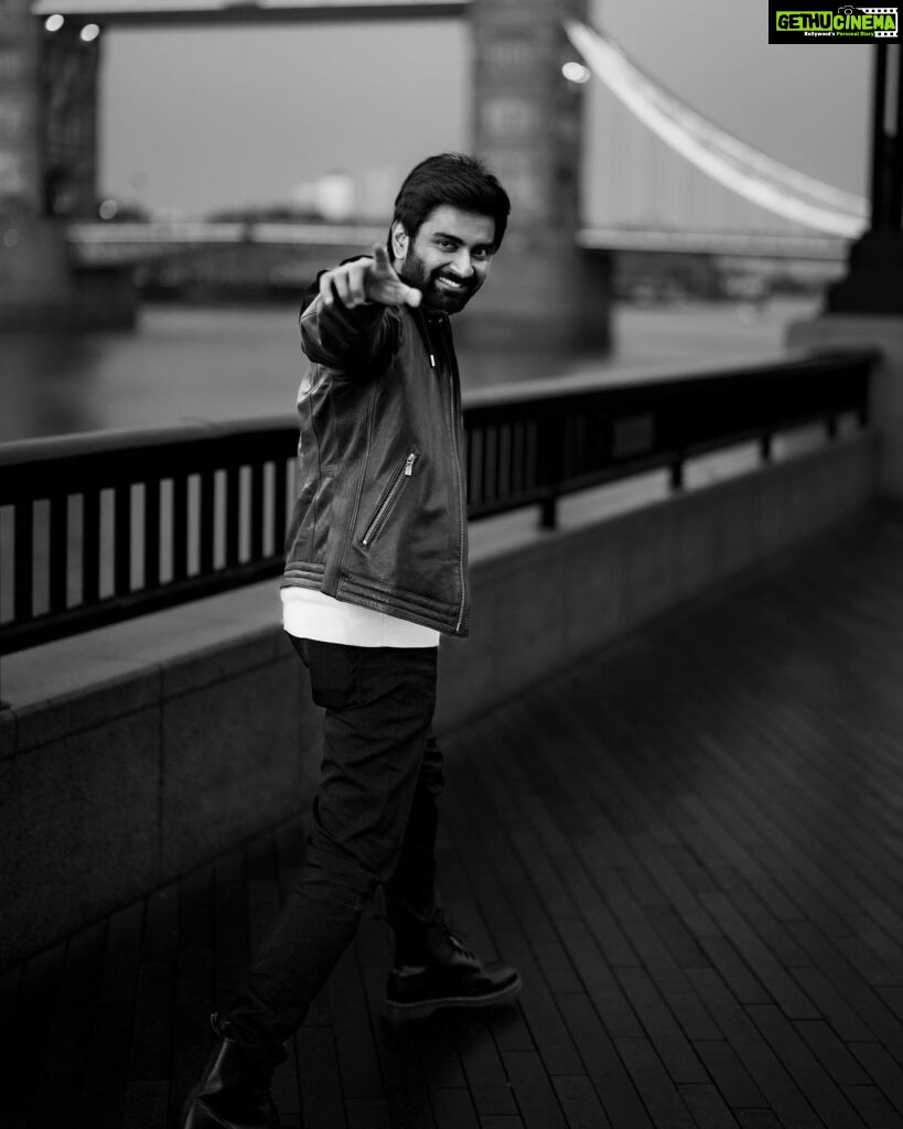 Actor Atharvaa HD Instagram Photos and Wallpapers January 2024 | Gethu ...