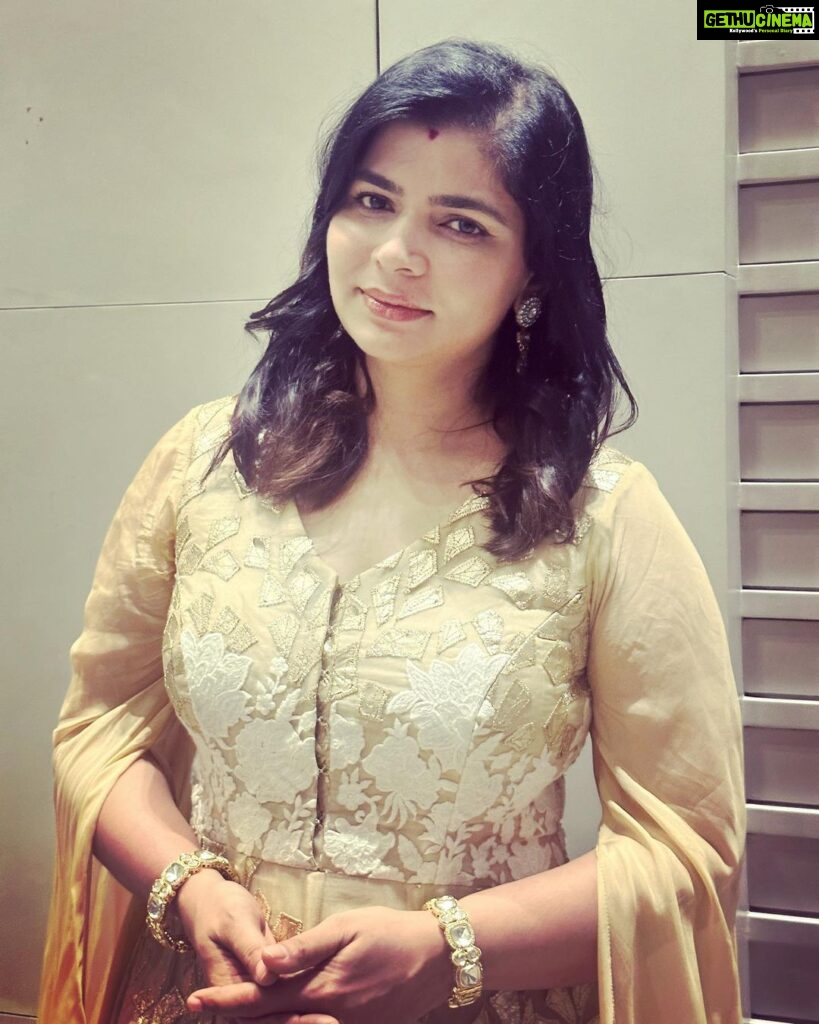 Singer Chinmayi HD Instagram Photos and Wallpapers August 2023 | Gethu Cinema