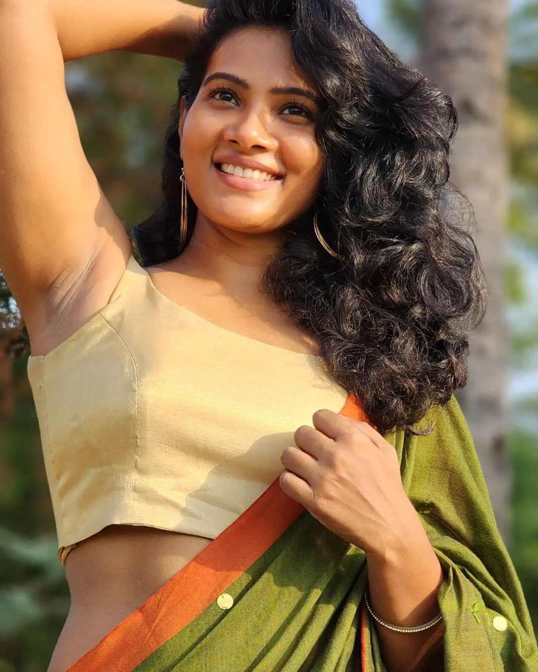 Actress Dhivya Duraisamy HD Photos and Wallpapers September 2023 ...