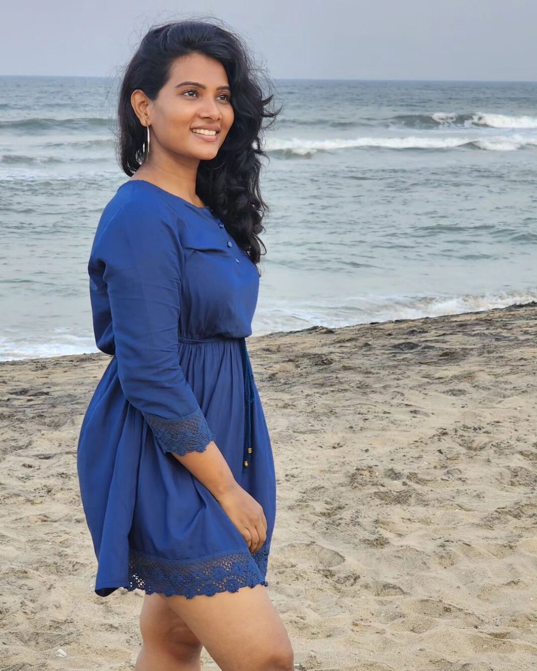 Actress Dhivya Duraisamy HD Photos and Wallpapers September 2023 ...