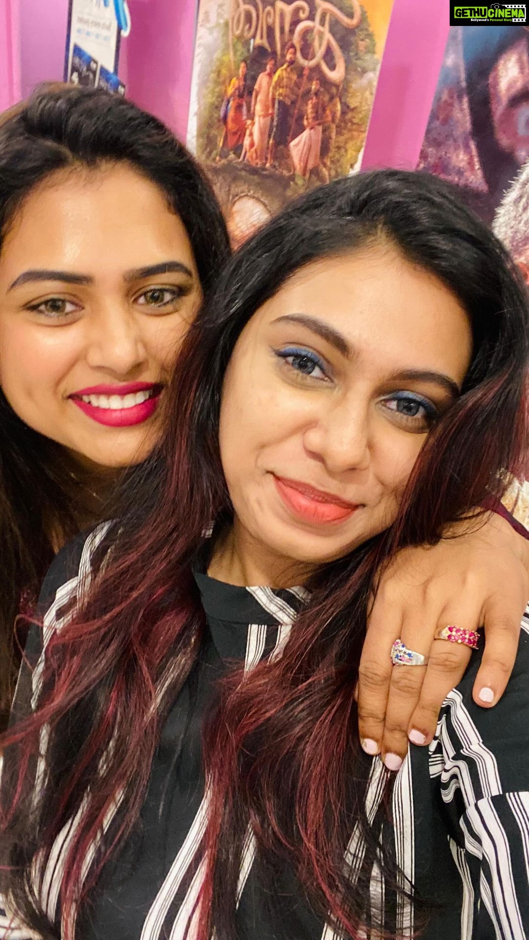 Actress Farina Azad HD Instagram Photos and Wallpapers January 2023 ...