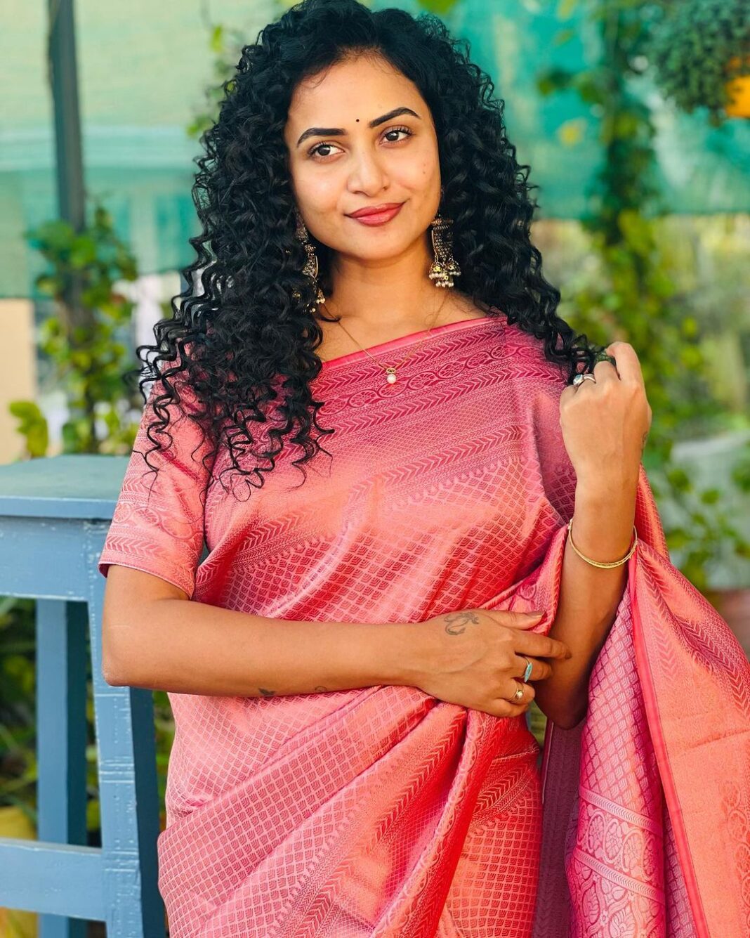 Actress Janani Ashok Kumar HD Photos and Wallpapers March 2023 | Gethu ...