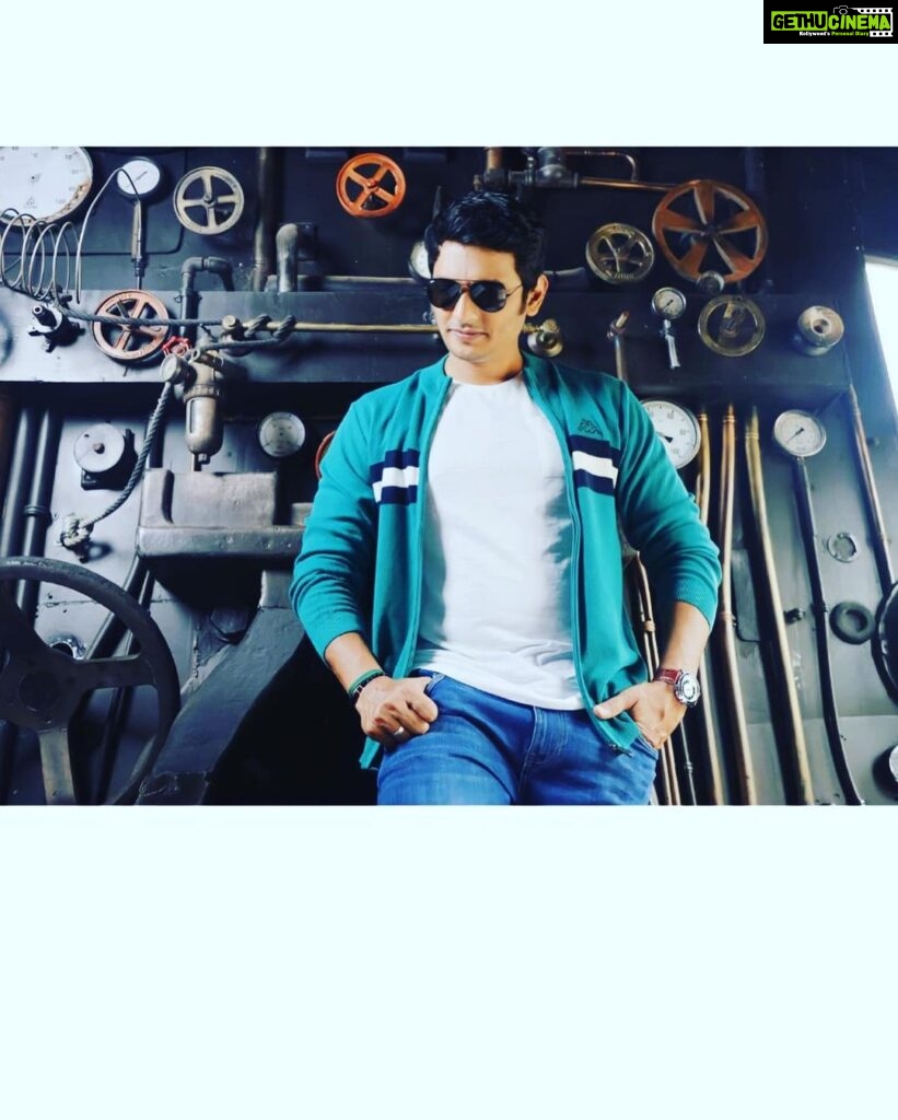 Actor Jiiva HD Instagram Photos and Wallpapers January 2023 | Gethu Cinema