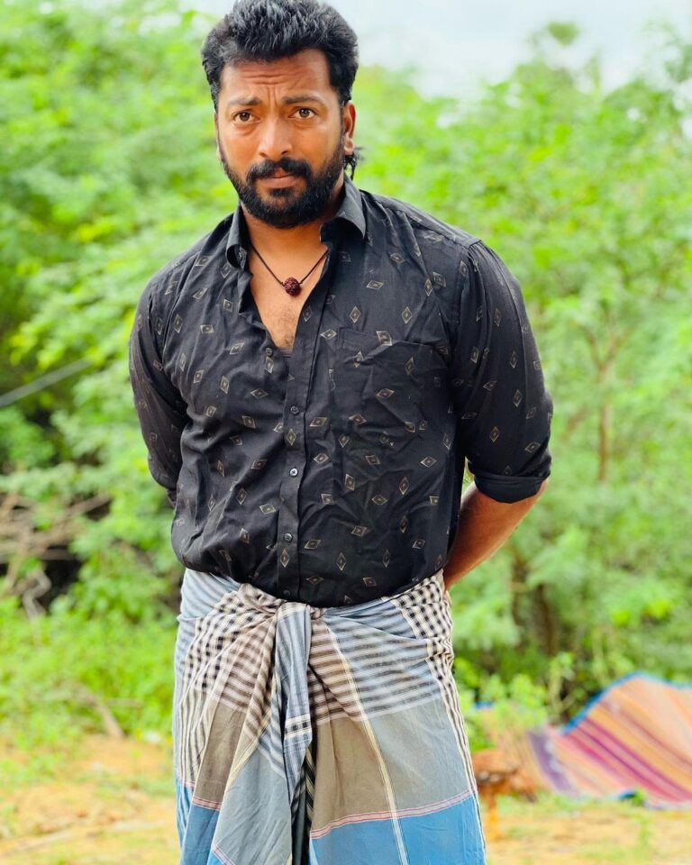 Kalaiyarasan Wiki, Biography, Age, Gallery, Spouse and more