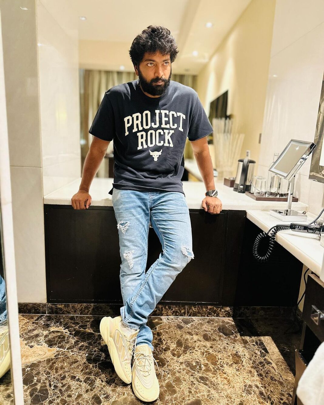 Actor Kalaiyarasan HD Photos and Wallpapers August 2023 - Gethu Cinema