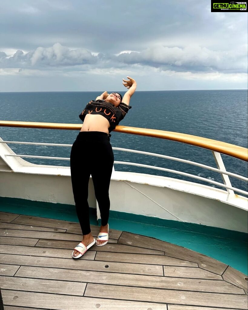 Actress Lahari Shari HD Instagram Photos and Wallpapers September 2023 ...