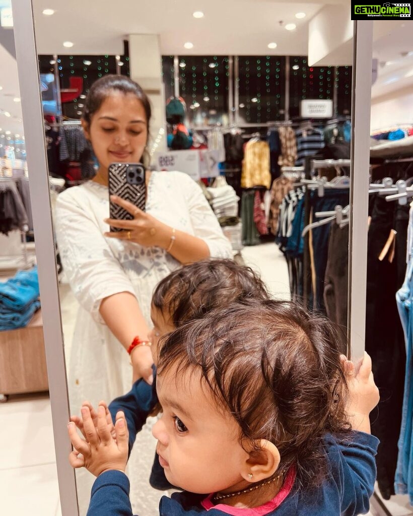 Actress Mridula Vijay HD Instagram Photos and Wallpapers September 2023 ...