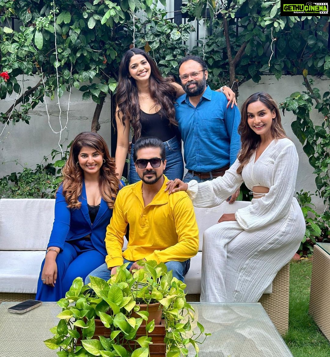 Pooja Sawant Instagram – Lights, Camera, Scotland …!! Shooting संपलं ...