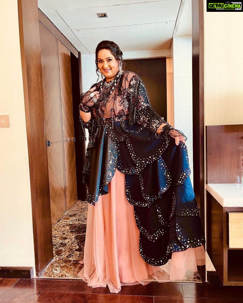 Actress Radha HD Instagram Photos and Wallpapers August 2023 | Gethu Cinema