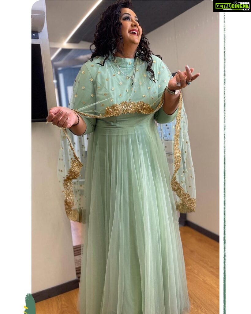 Actress Radha HD Instagram Photos and Wallpapers August 2023 | Gethu Cinema