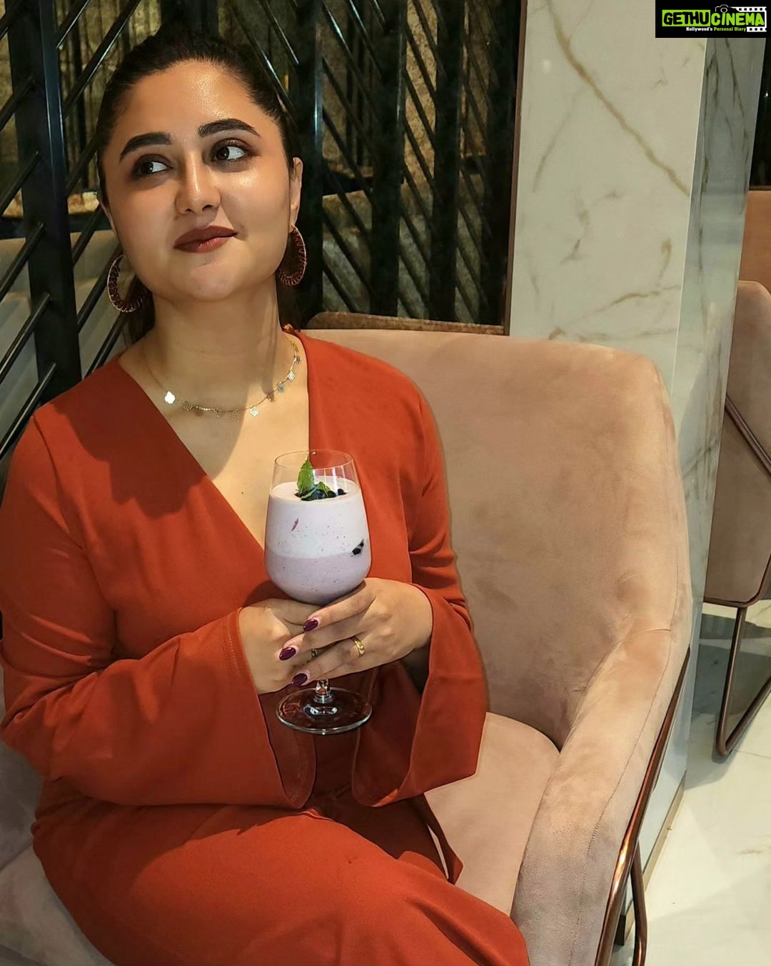 Actress Rashami Desai HD Instagram Photos and Wallpapers September 2023 ...